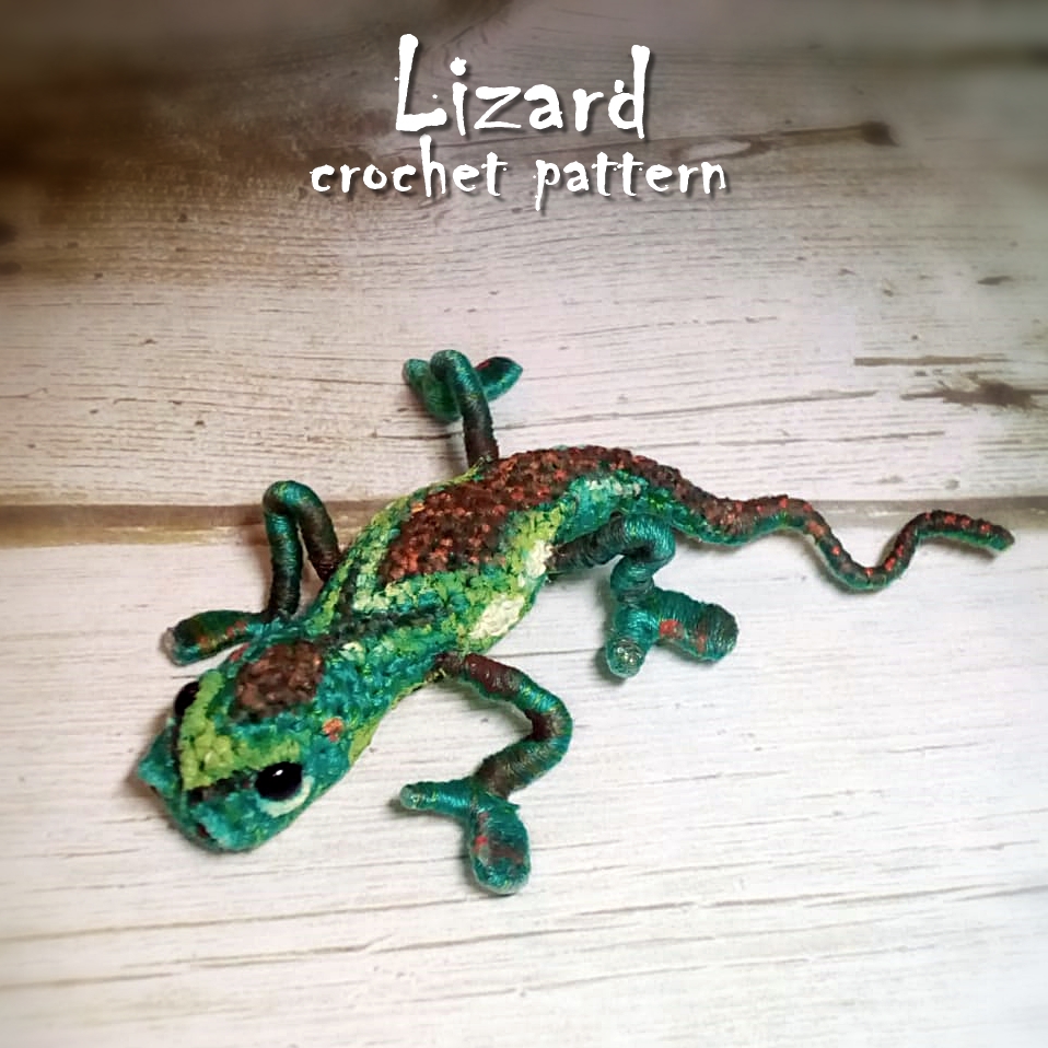 Lizard brooch crochet pattern, cute crochet toy, amigurumi | Inspire Uplift