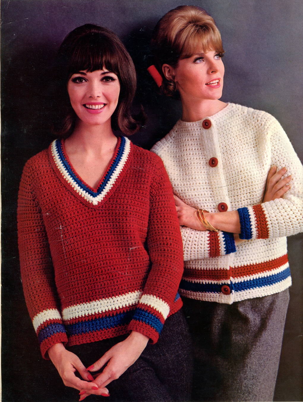 SET Vintage Crochet Pattern 187 Raglan V-Neck Pullover | Inspire Uplift