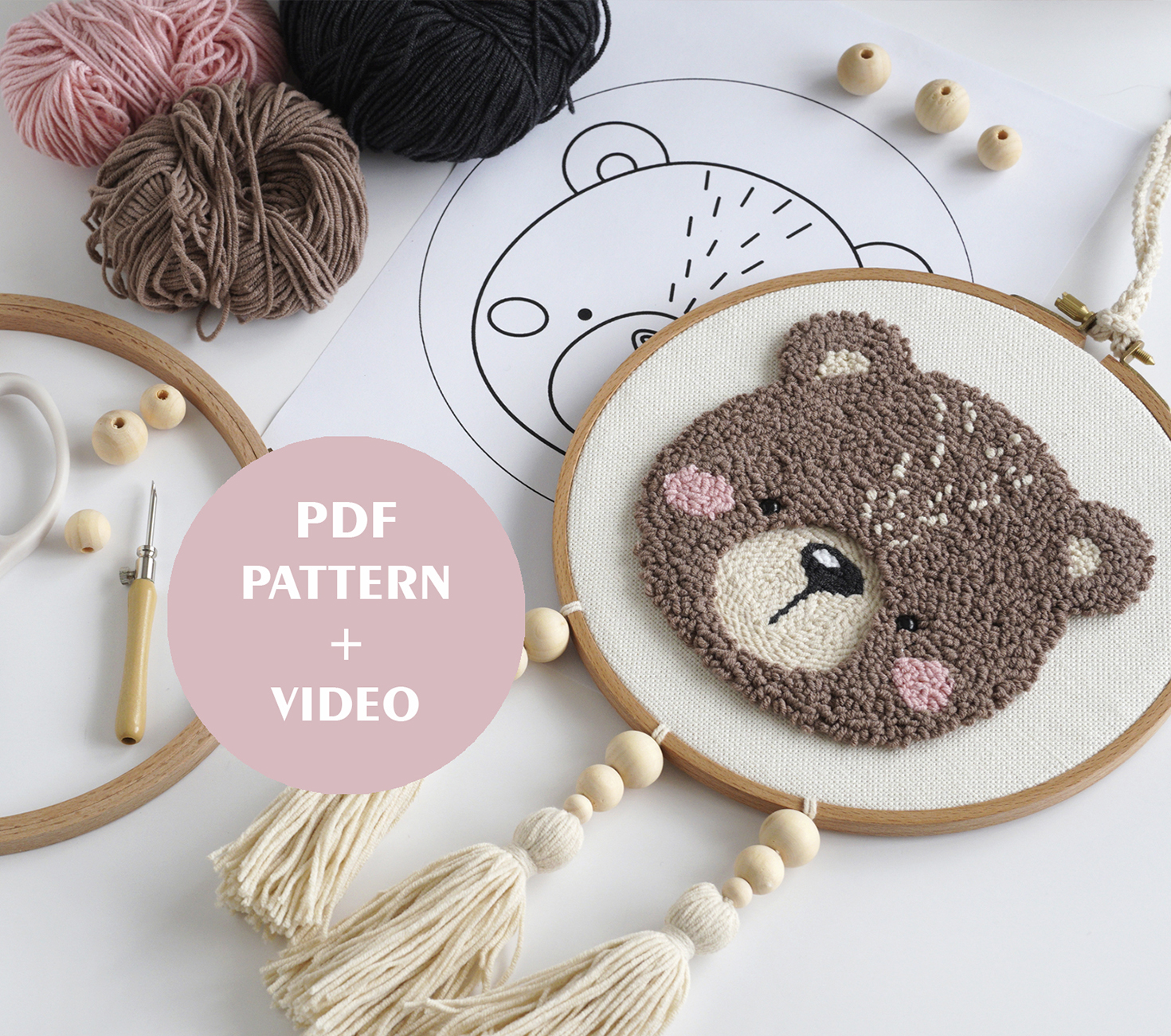 Punch needle pattern, Bear punch needle, Bear decor, Wall ha | Inspire ...