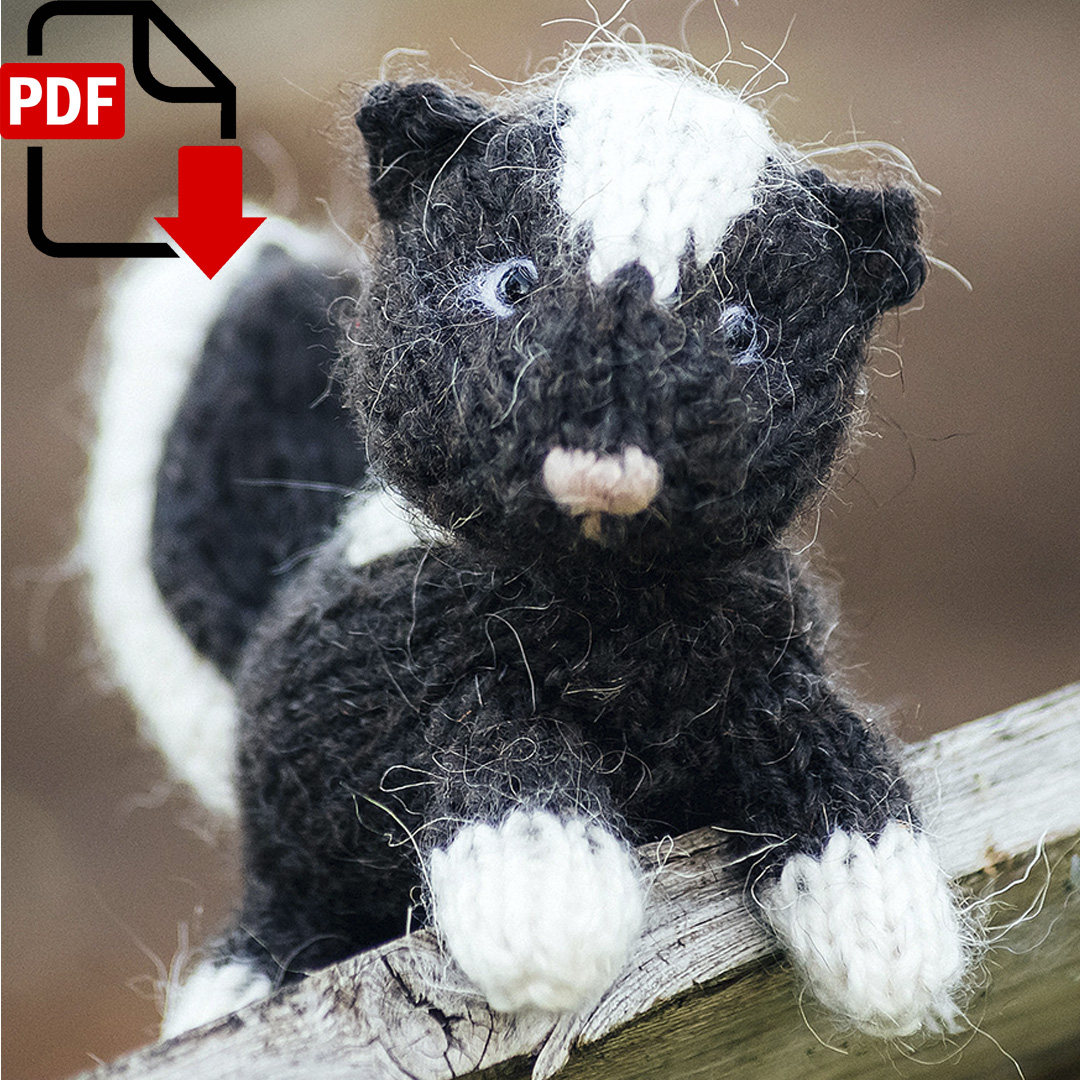 Mini Skunk knitting pattern. Little knitted realistic chipmu | Inspire ...