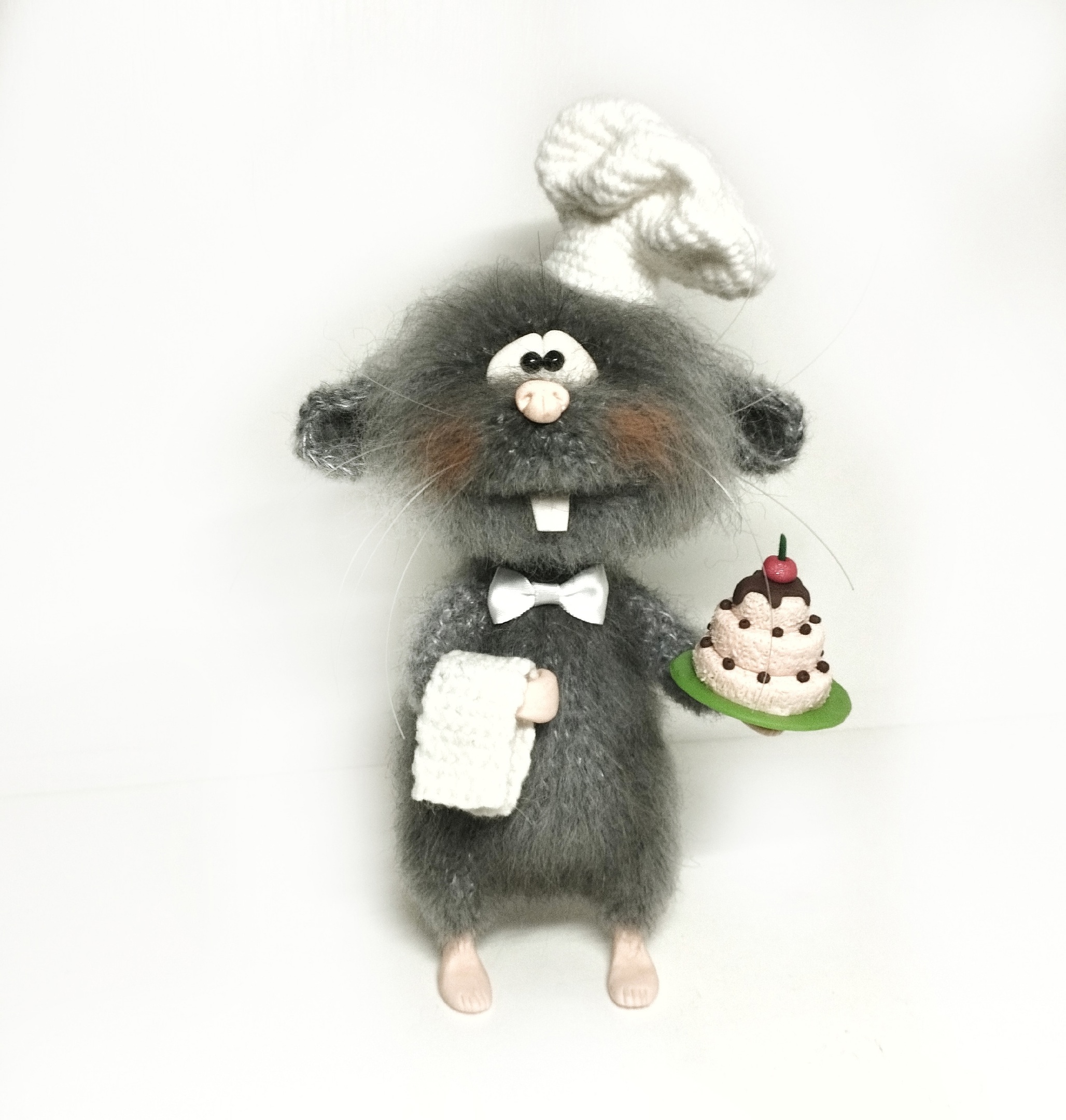 Interior toy mouse chef | Inspire Uplift