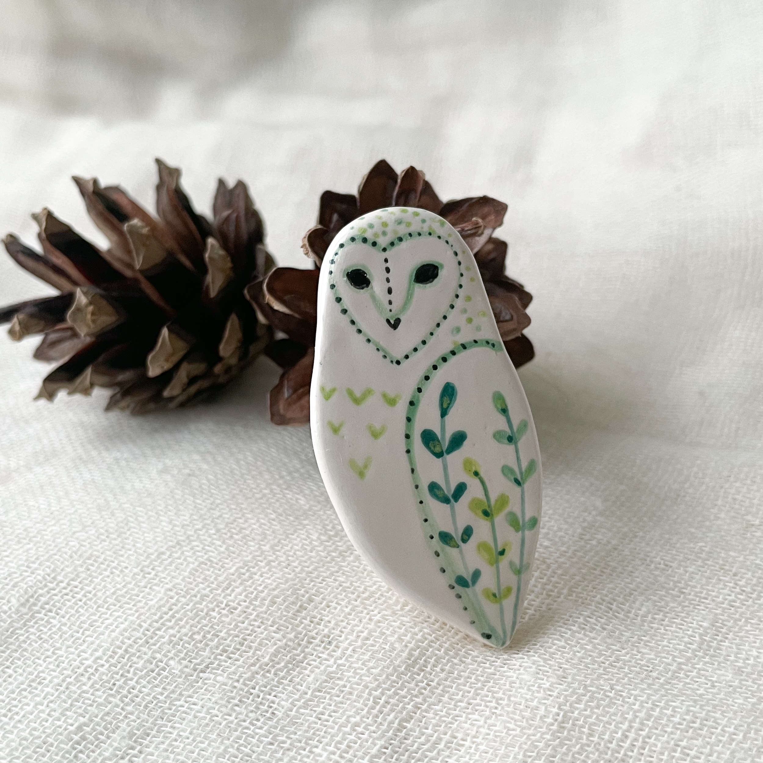 Ceramic barn owl brooch Small barn owl pin Owl lover gift Mi - Inspire ...