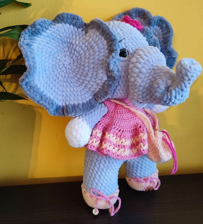 Crochet elephant pattern amigurumi pattern | Inspire Uplift