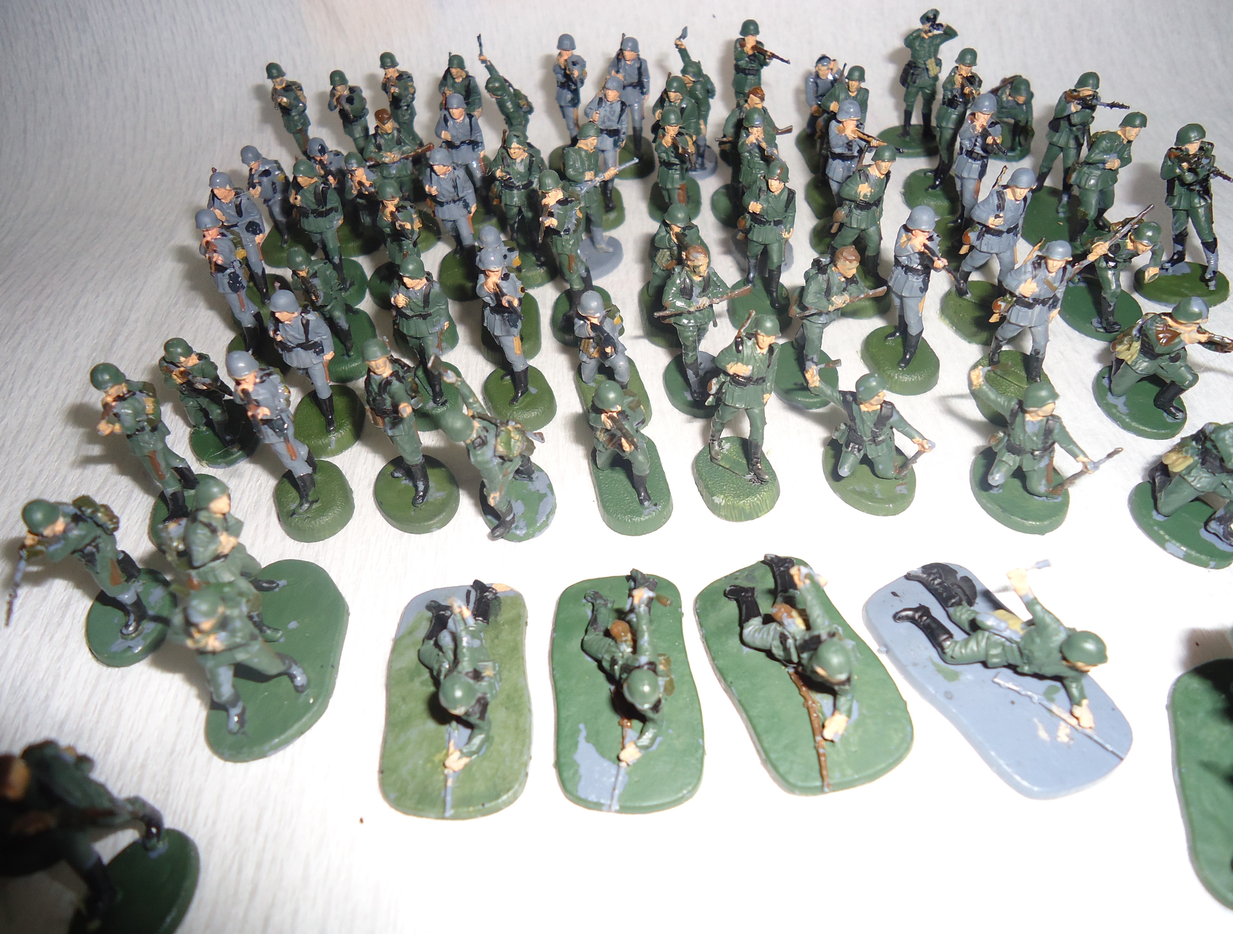 ZVEZDA 8078 GERMAN INFANTRY PLATOON 1942-1944 75 figures. Ra | Inspire ...