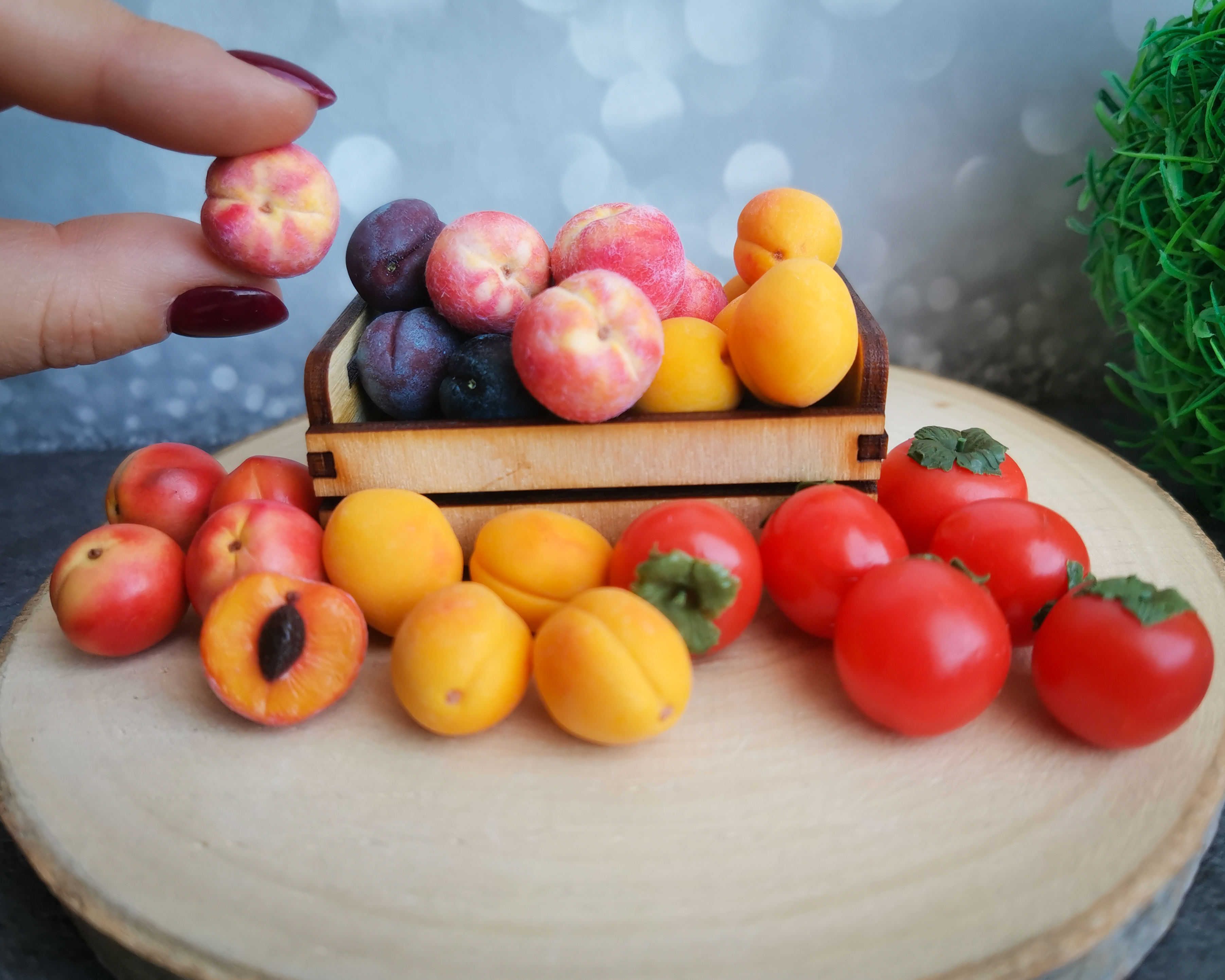 Miniature fruits: persimmon, plum, apricot, peach, nectarine - Inspire ...