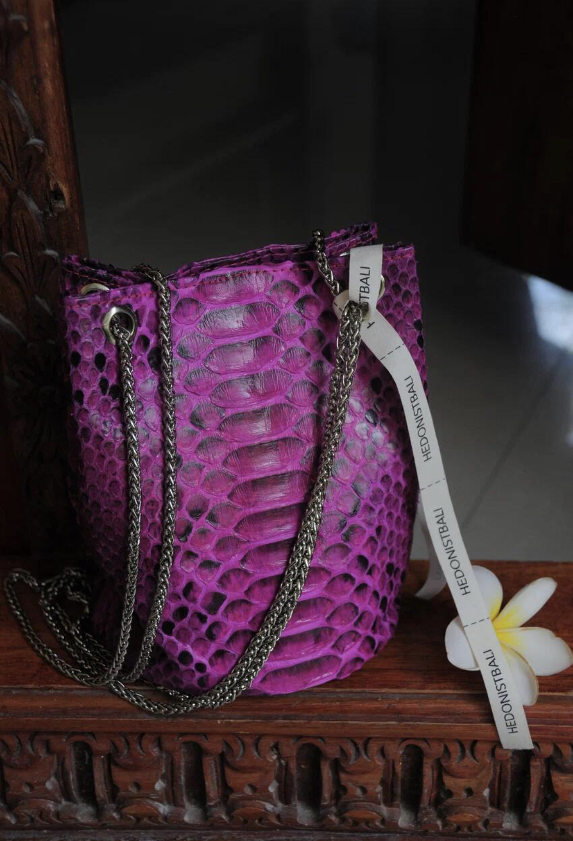 Genuine python skin bucket fuchschain bag / designer women p | Inspire ...
