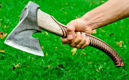 Custom Handmade Tomahawk, Engraved Viking Axe, Carbon Steel | Inspire ...