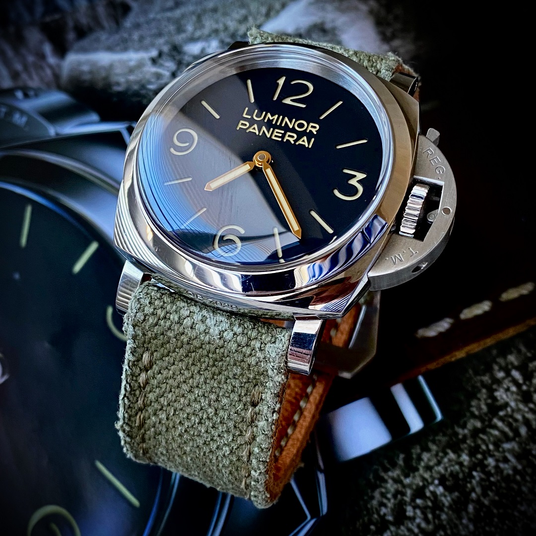 Canvas khaki vintage strap | Inspire Uplift
