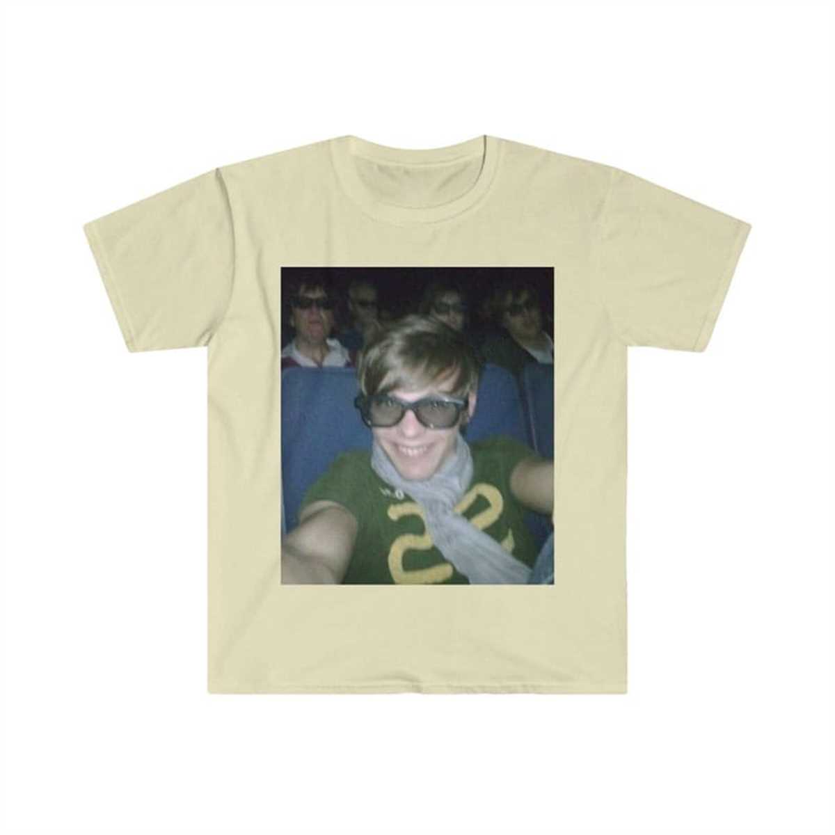 Louis Tomlinson Movie Theatre Selfie Meme T-Shirt Cursed One - Inspire ...