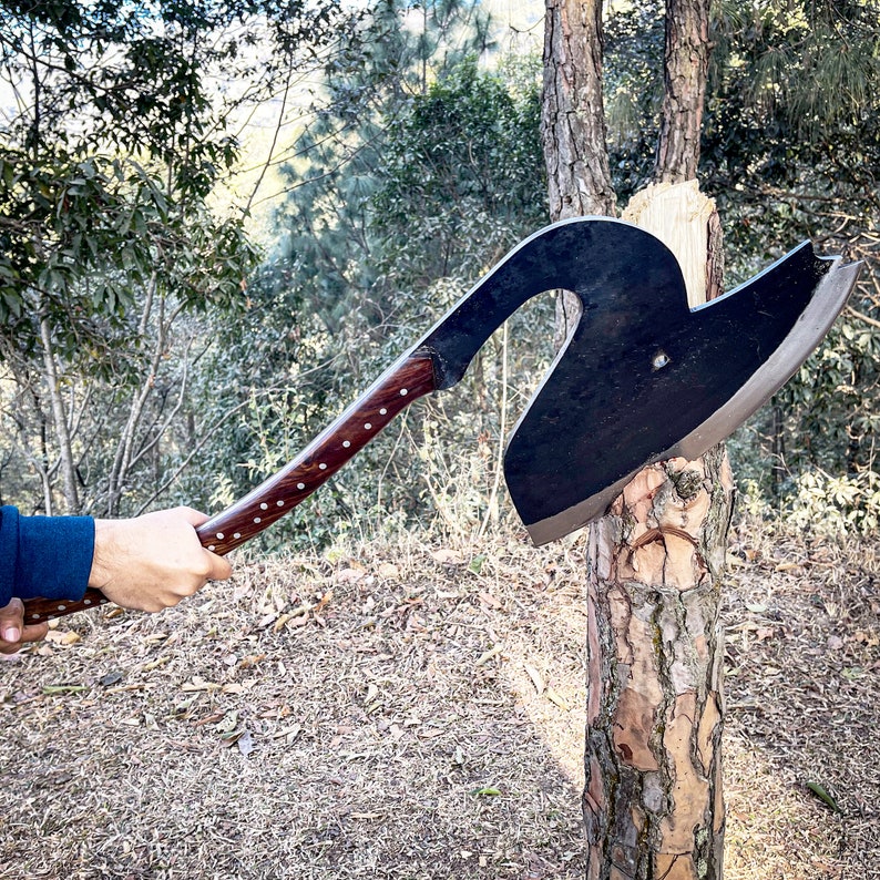 36 inches Sunsari Ancient Long Handed Axe | Balanced water t | Inspire ...