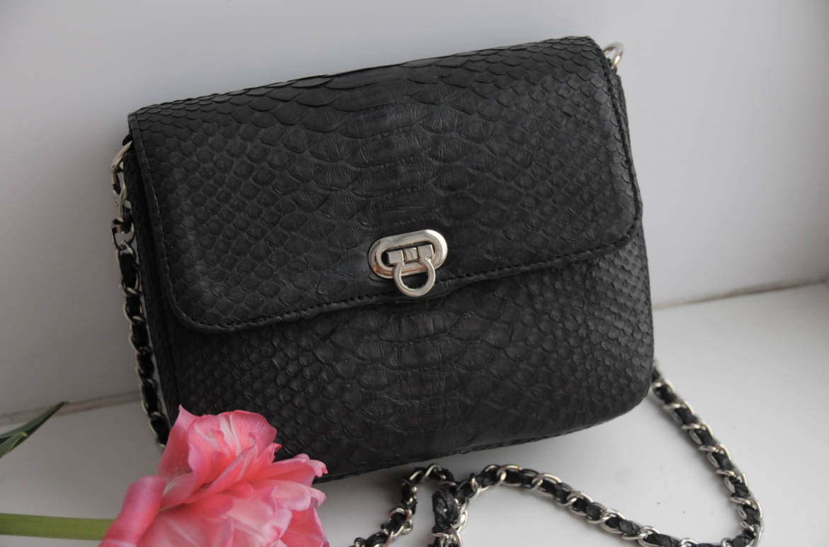 Genuine python skin Gino bag | Black crossbody Bag | Classy - Inspire ...