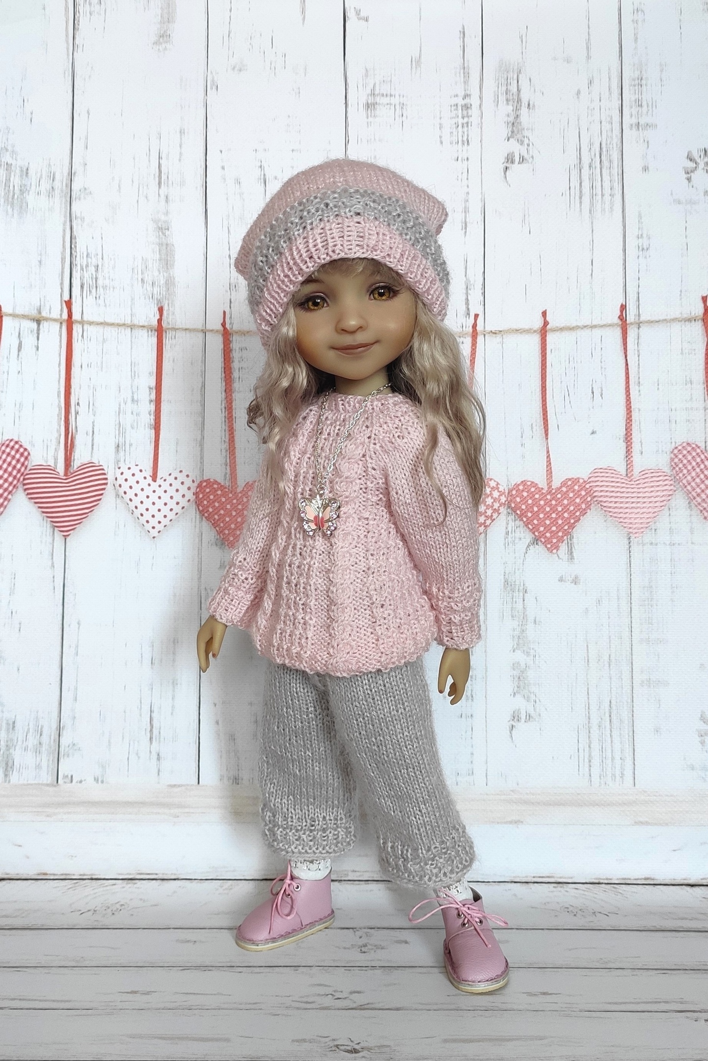 Ruby Red Fashion Friends doll clothes-jacket, pants, hat, pe - Inspire ...