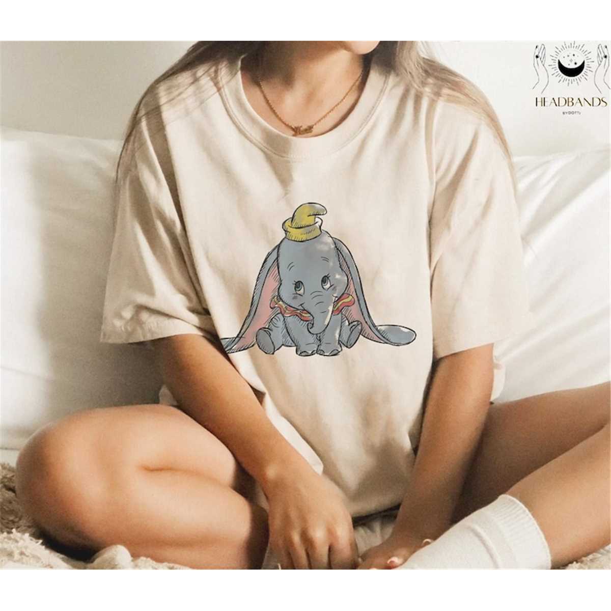 Comfort Colors Retro Dumbo Sweatshirt, Dumbo Shirt, Walt Dis | Inspire ...