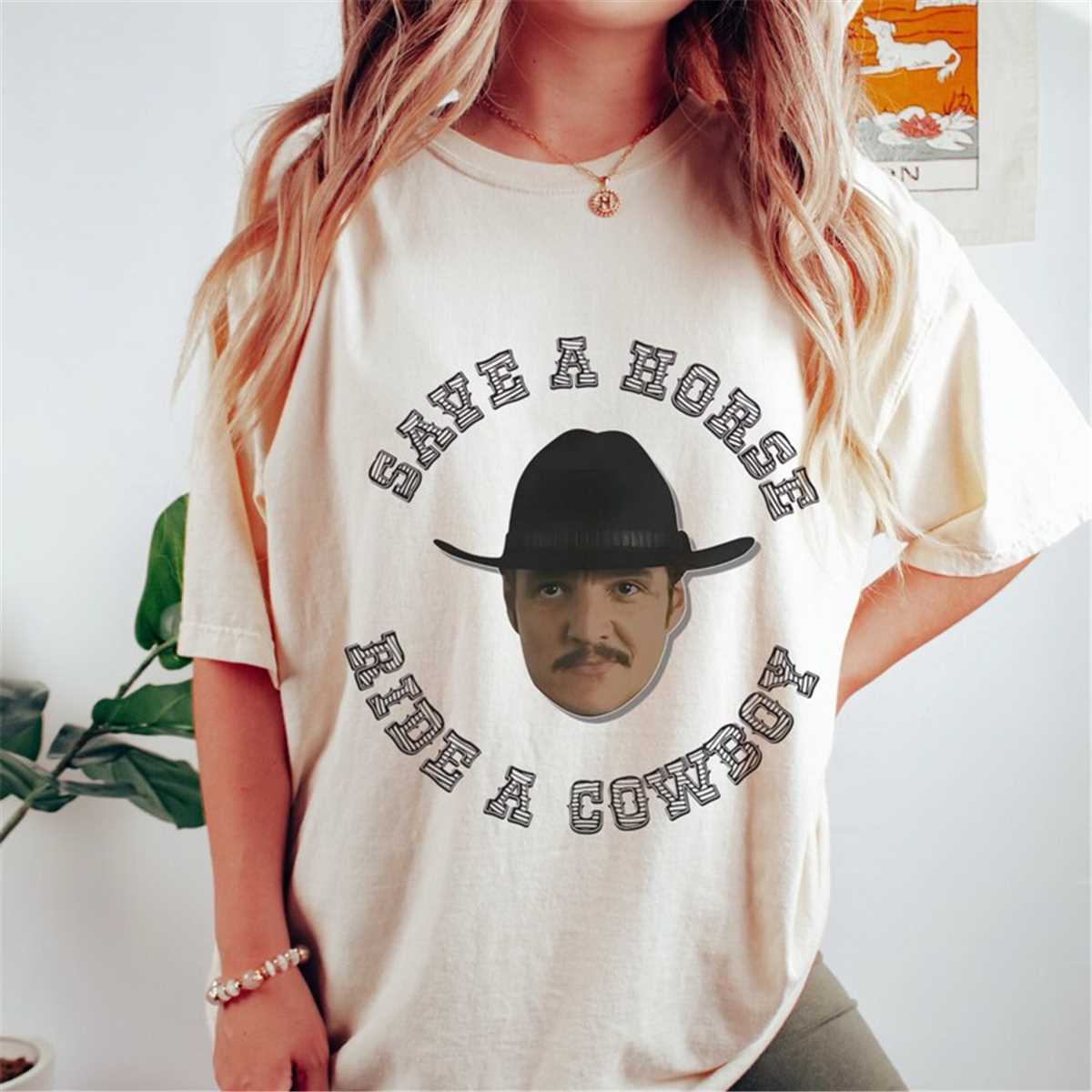 Pedro Pascal Shirt, Pedro Pascal Mando, Pedro Pascal Vintage - Inspire ...