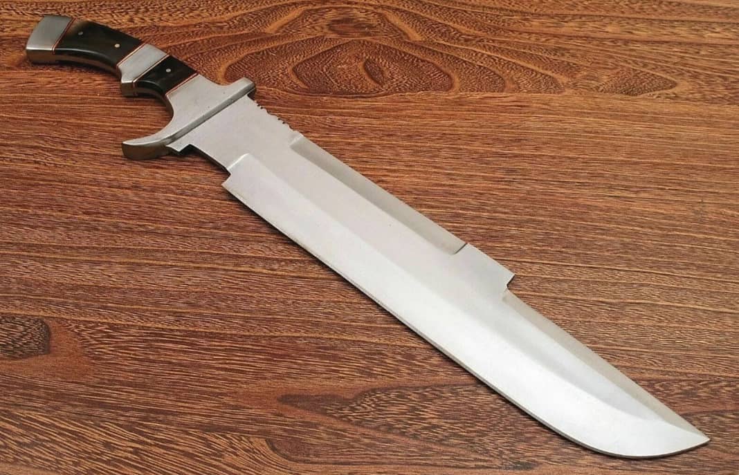 Custom Hand Forged D2 Steel 18 inch Predator Mechete sub Hil | Inspire ...