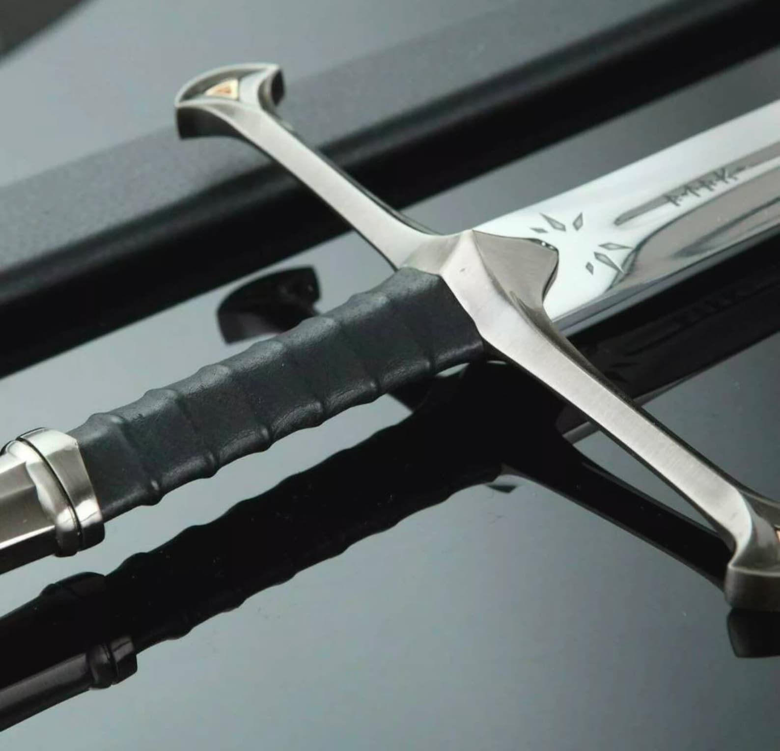 ANDURIL Sword of Strider, Custom Engraved Sword, LOTR Sword, | Inspire ...