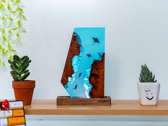 POLYGON DEEP Ray SEA, Night light, Epoxy Lamp, Resin Lamp, R | Inspire ...