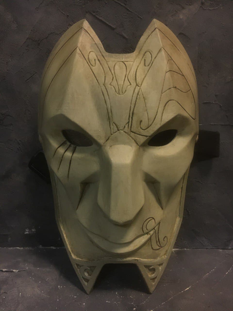Jhin mask League of Legends cosplay | Inspire Uplift