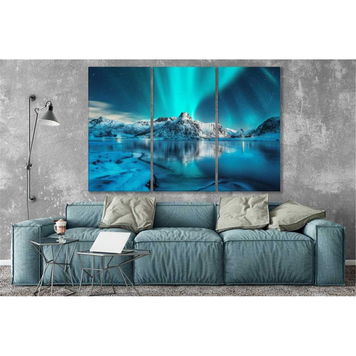 Aurora borealis over snowy print, Northern Lights canvas wa - Inspire ...