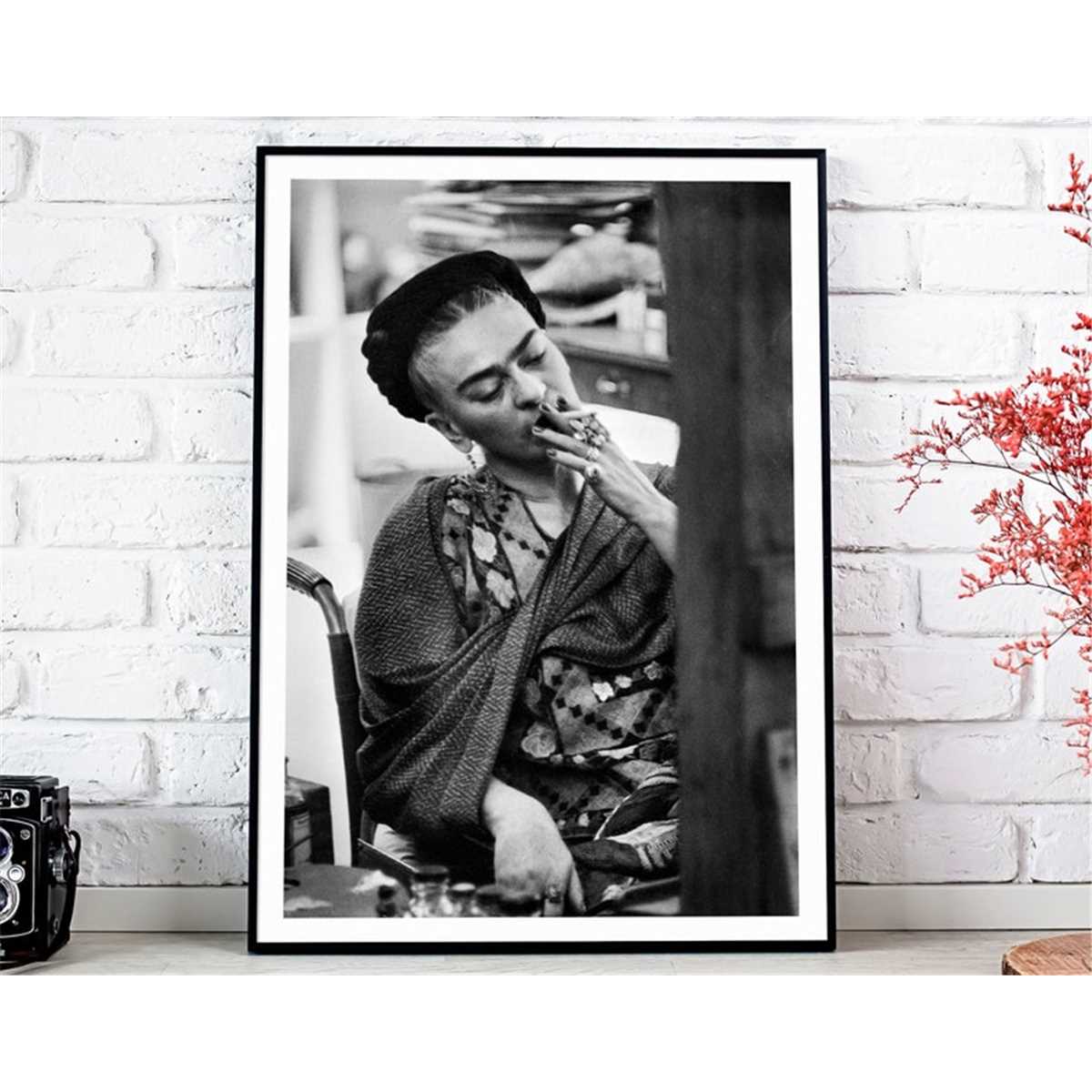 Frida Kahlo Smoking Poster, Frida Kahlo Vintage Photo - Art - Inspire ...