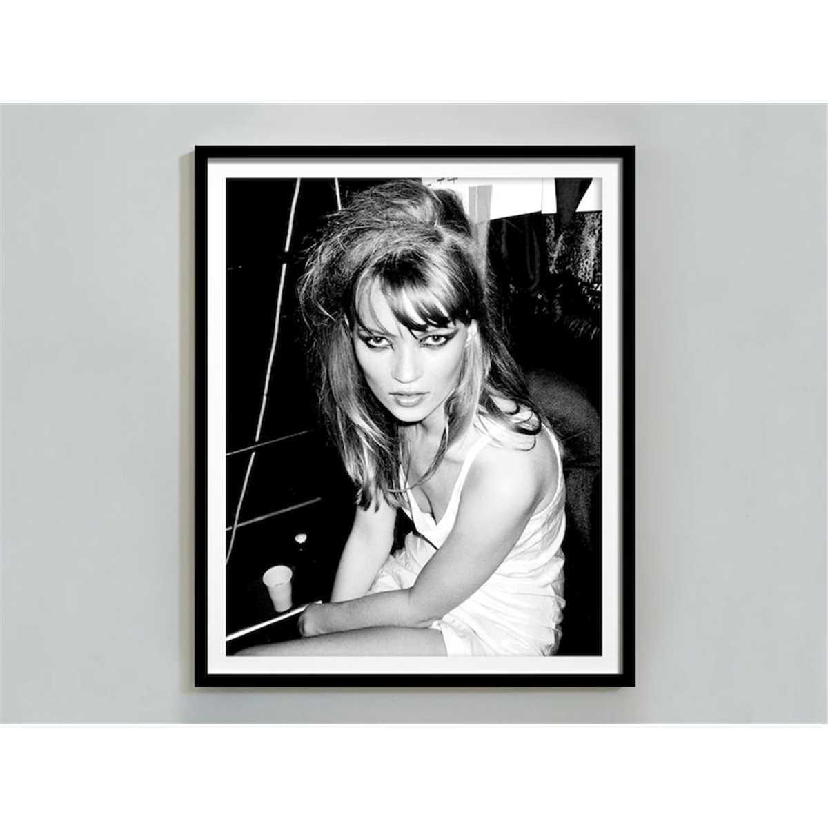 Kate Moss Poster, Black and White, Fashion Print, Vintage Ph | Inspire ...