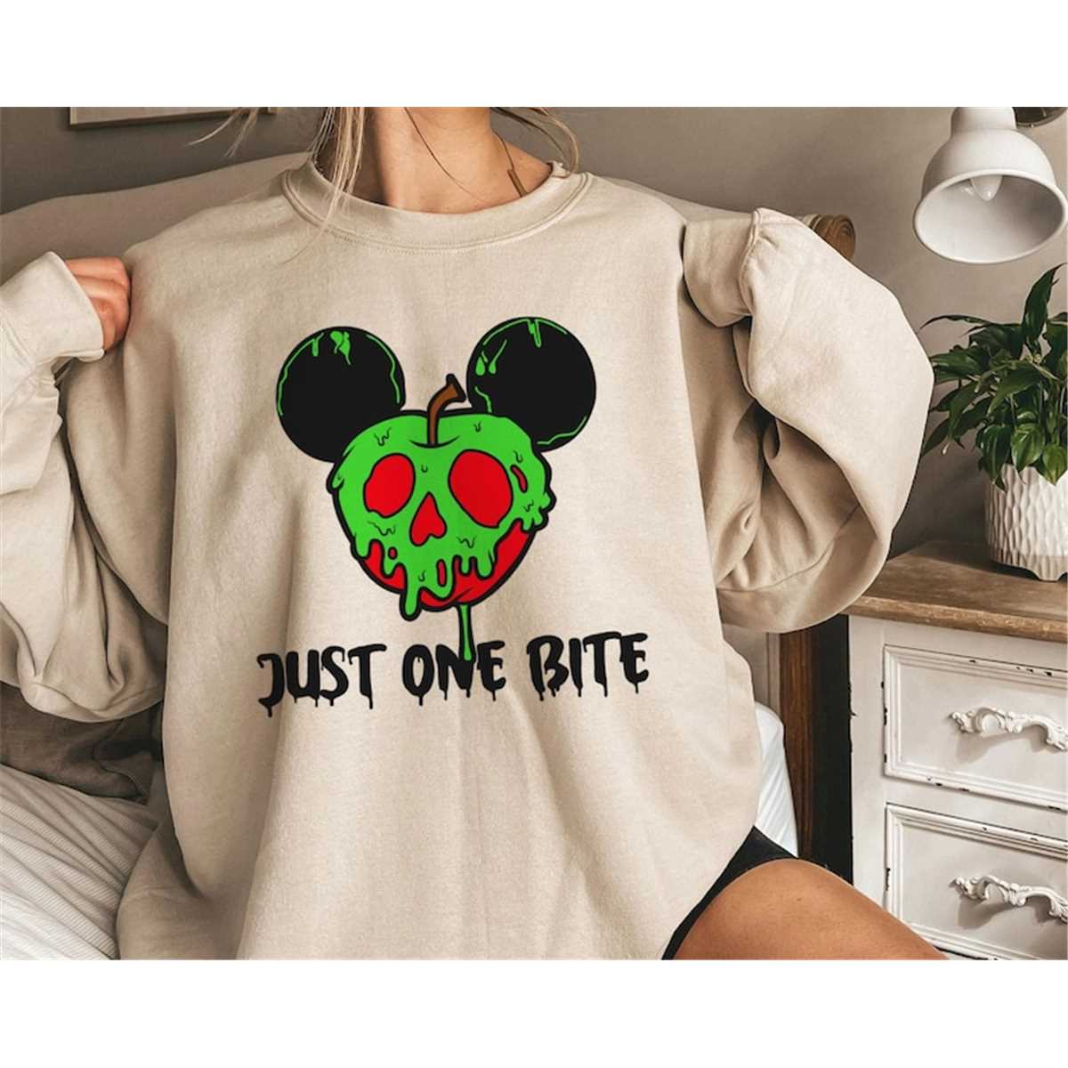Just One Bite Mickey Poison Apple Snow White 7 Dwarf Villian | Inspire ...