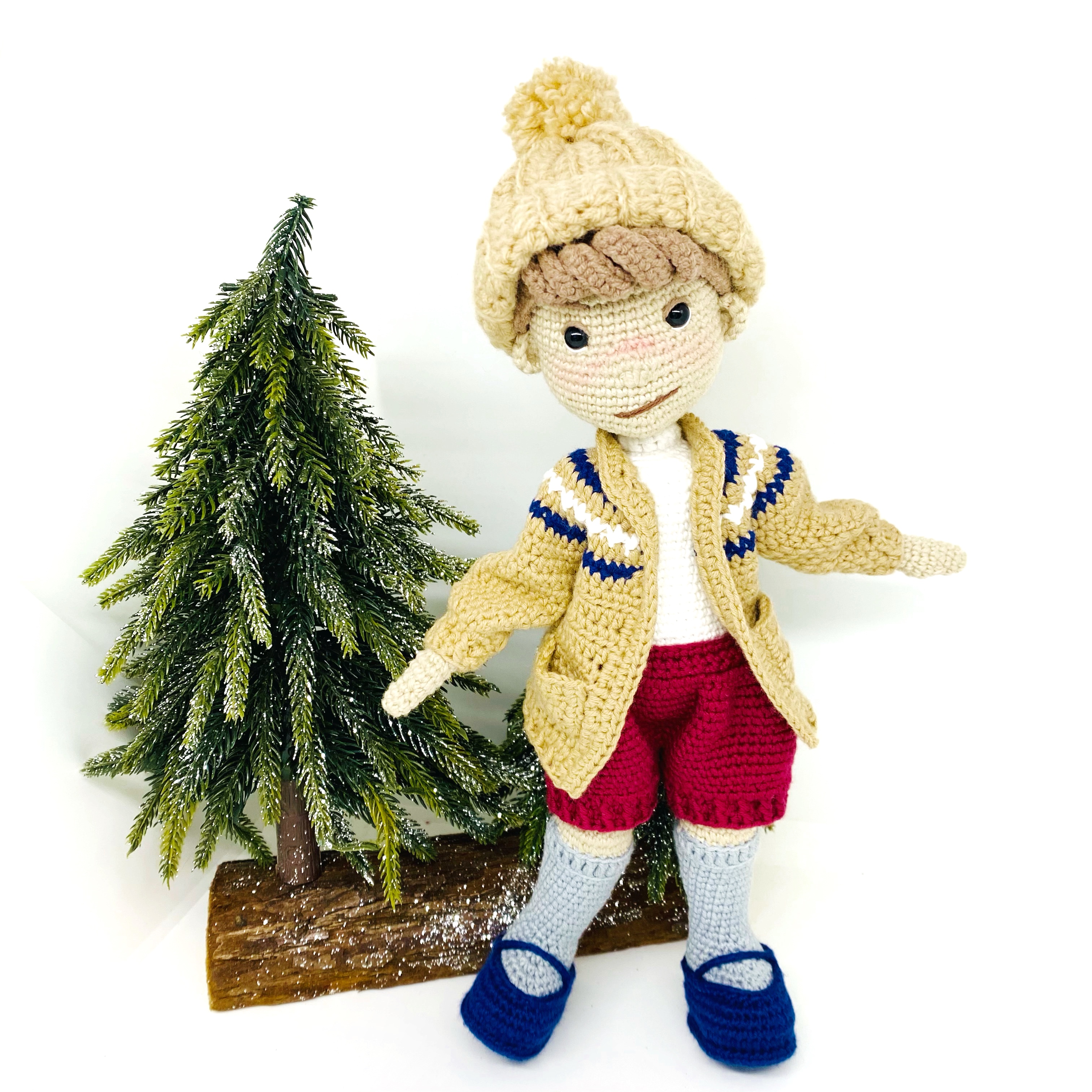 Amigurumi doll pattern, Crochet doll pattern, Crochet doll b | Inspire ...