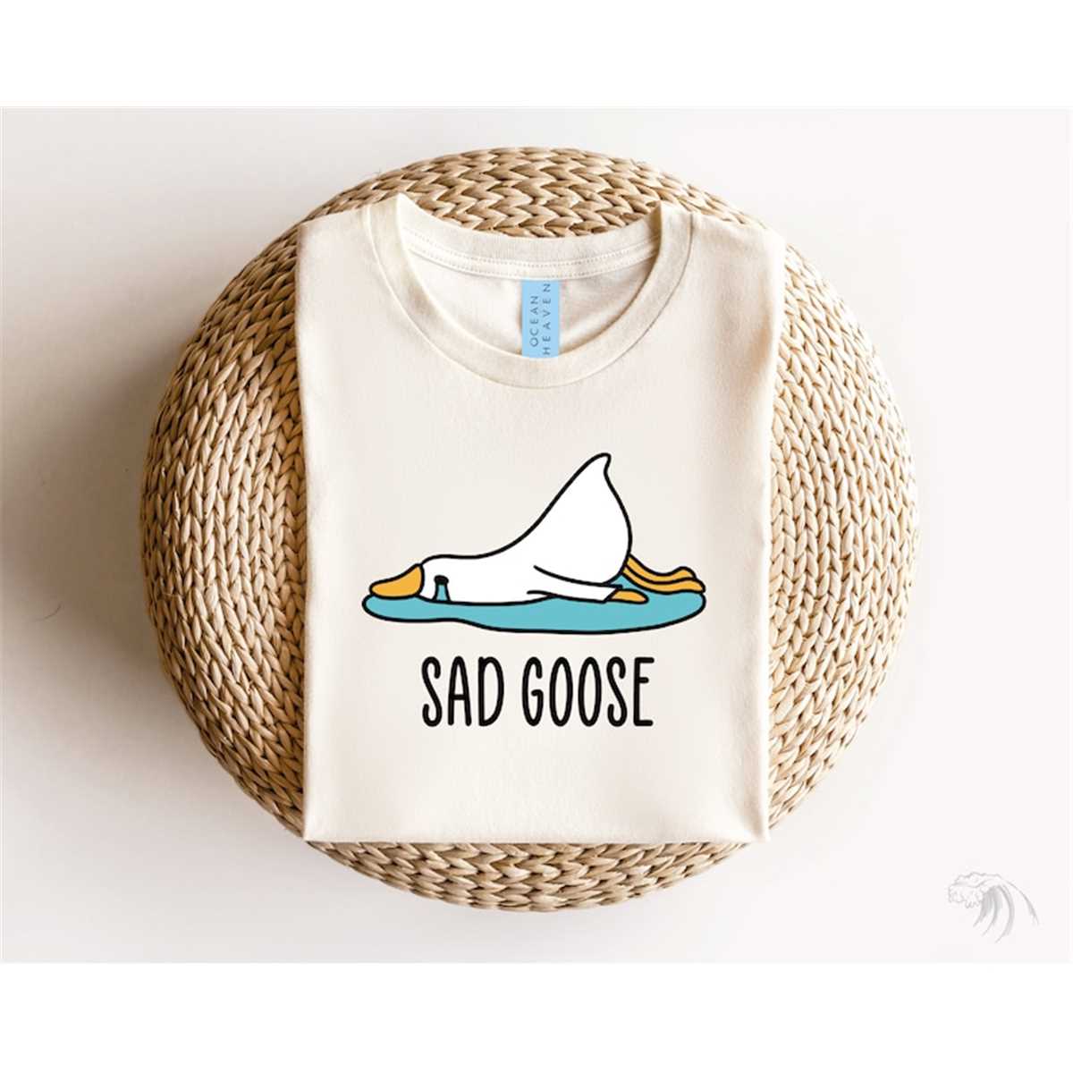 Sad Goose png, Cry Goose PNG, Goose Funny vector png, Crazy | Inspire ...