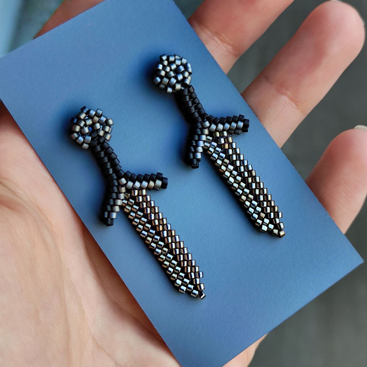 PDF tutorial Bead Sword Earrings | Inspire Uplift