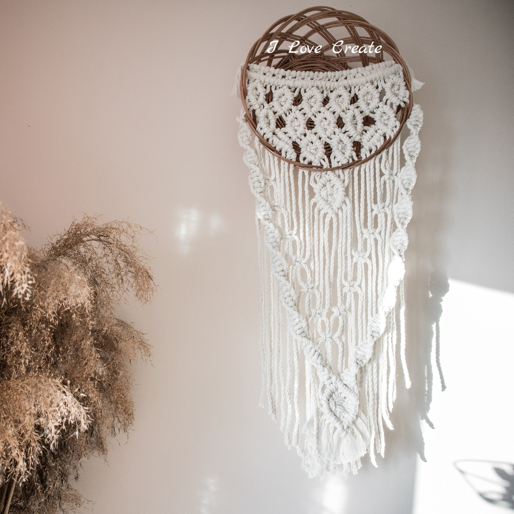 Macrame pattern basket wall hanging Video tutorial and PDF - Inspire Uplift