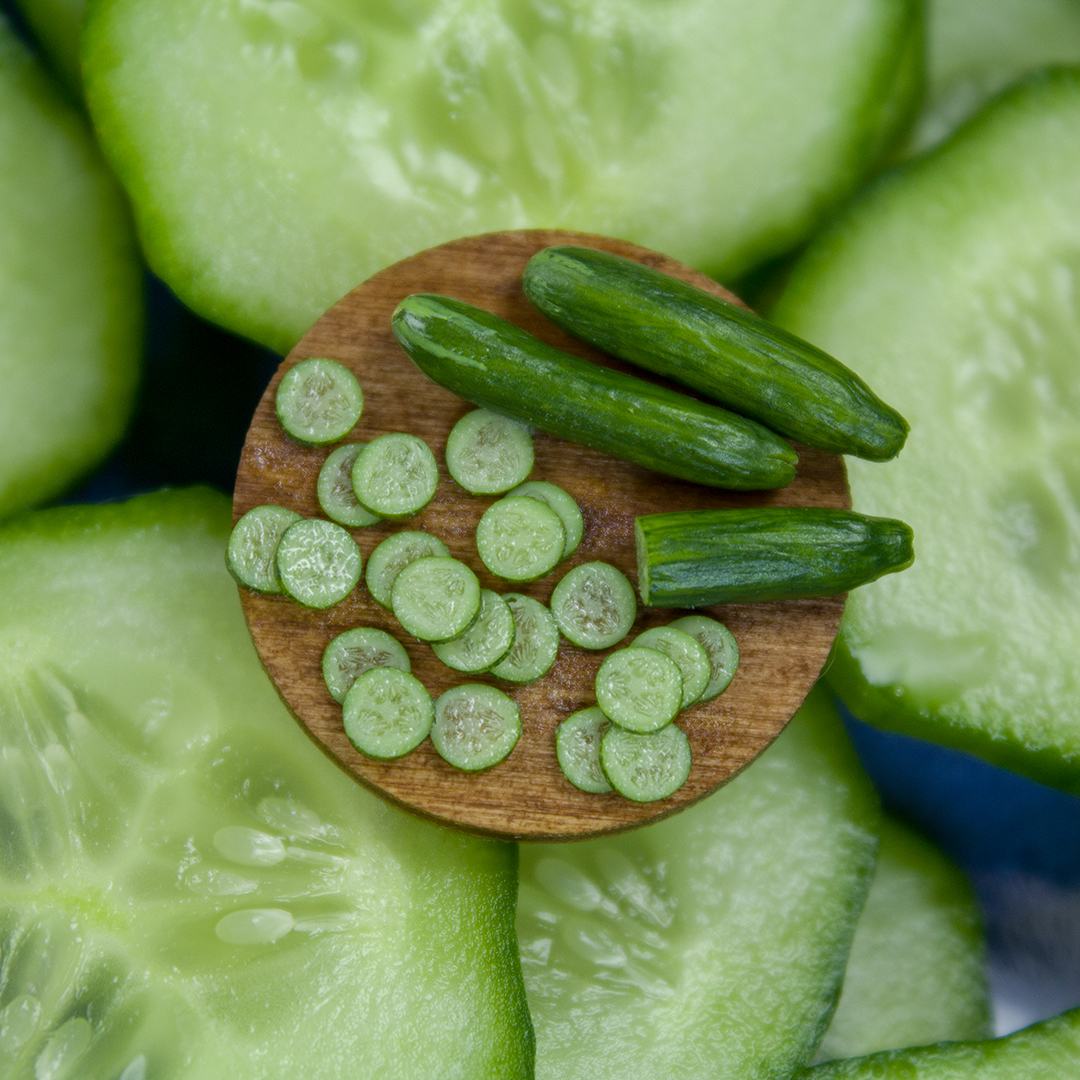 TUTORIAL Miniature polymer clay cucumber cane | Miniature fo - Inspire ...