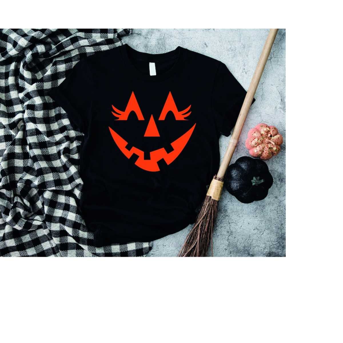 Unisex Halloween Face Shirt - Smiling Pumpkin Face - Cute Pu | Inspire ...