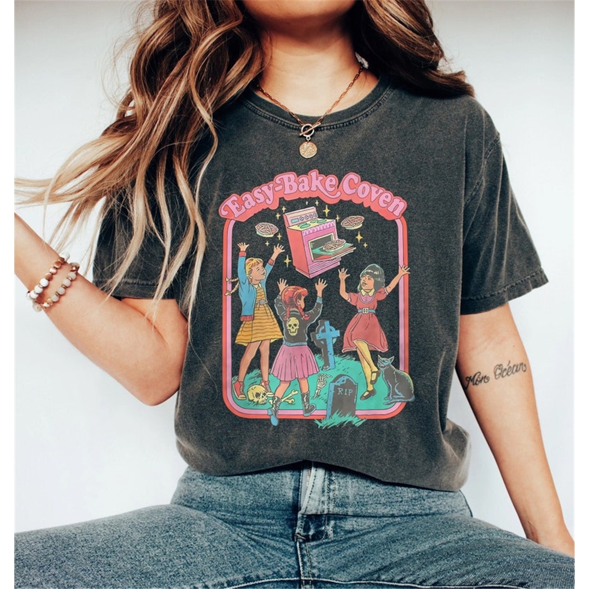 Easy Bake Coven 90s Horror Movie Fan Comfort Colors, Vintage | Inspire ...