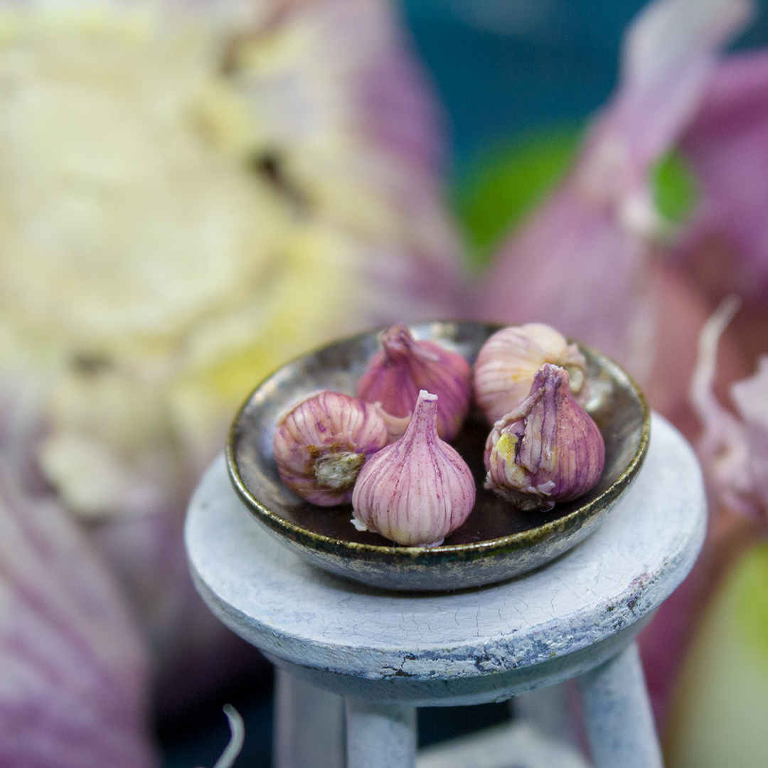TUTORIAL Miniature garlic with polymer clay | Miniature food - Inspire ...