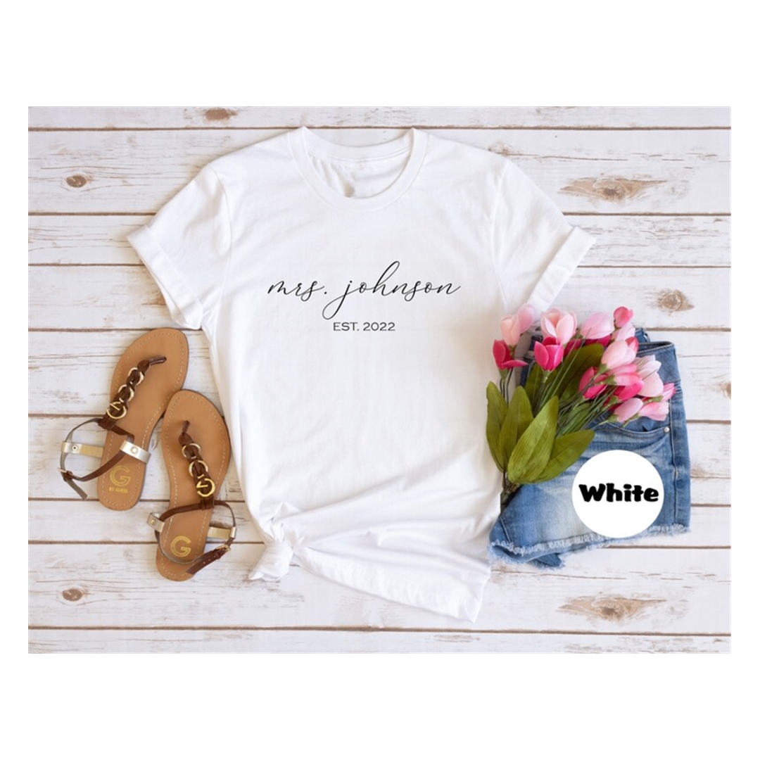 Custom Mr Mrs Shirts, Personalized Mr Mrs T-shirt, Engagemen | Inspire ...