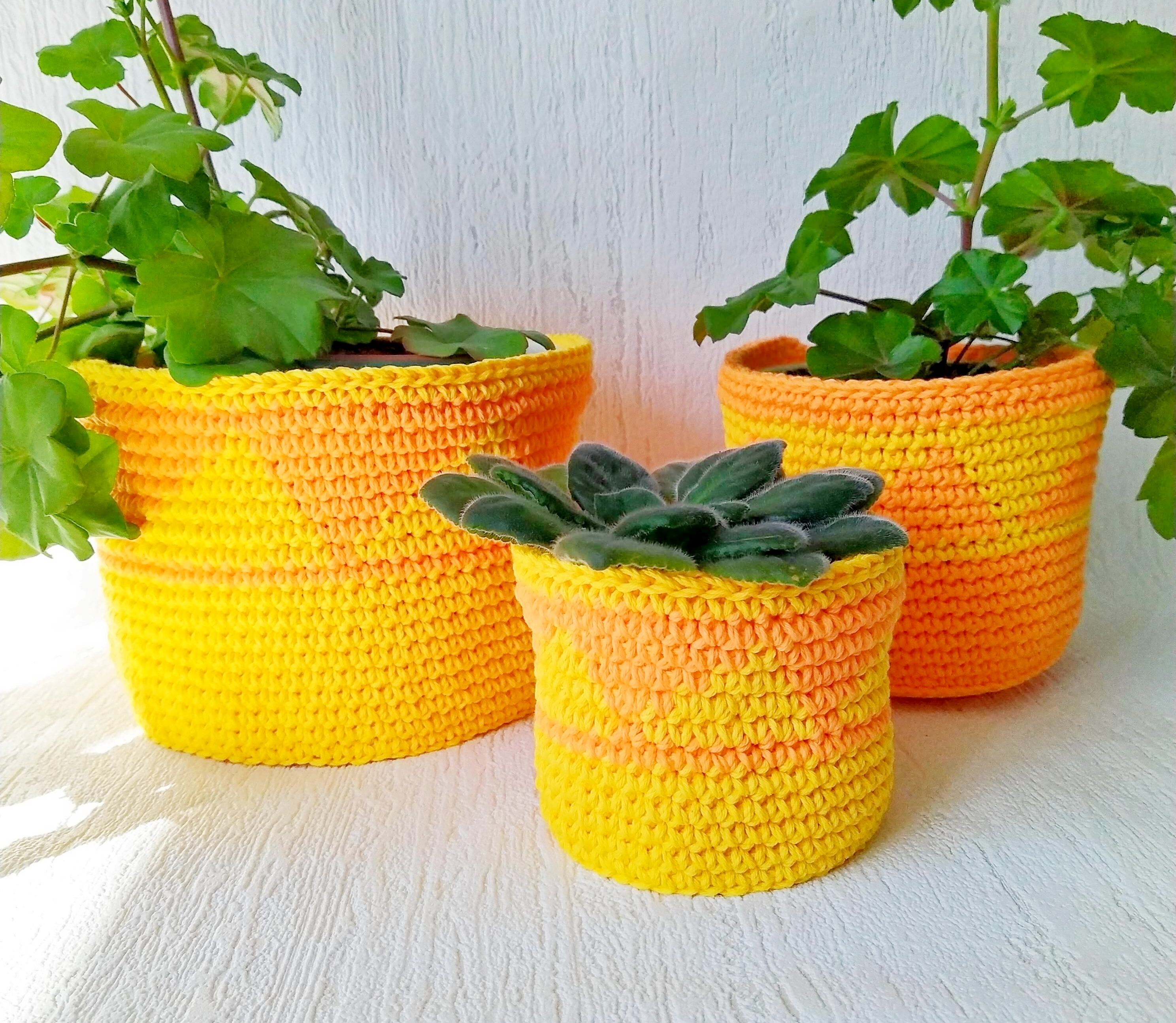Crochet plant pot cover pattern 3 sizes Jacquard crochet pat | Inspire ...