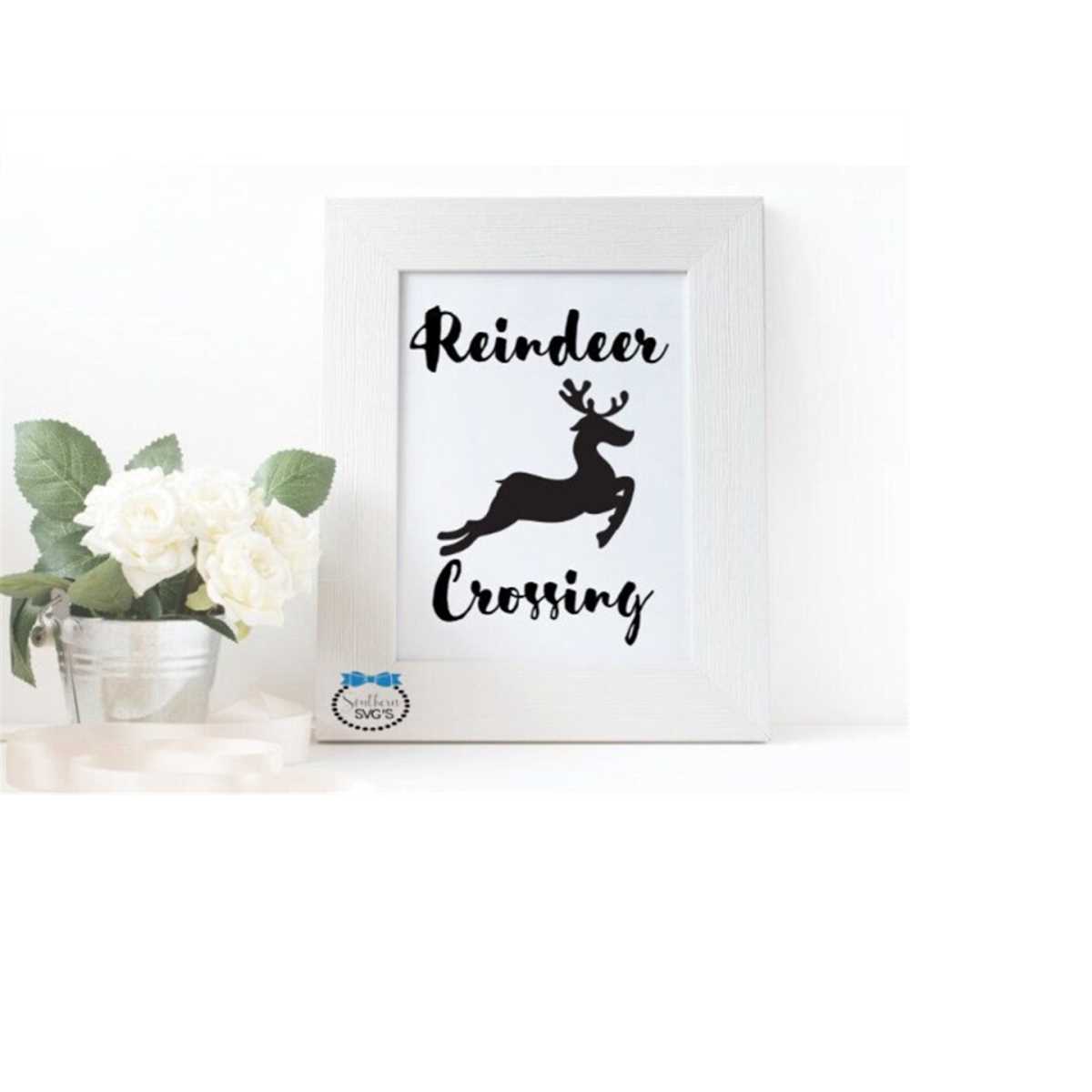 Reindeer Crossing Christmas Wall Art, Printable Holiday Wall | Inspire ...