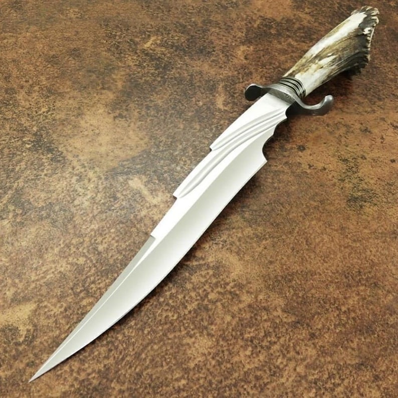 Handmade Beautiful D2 steel Fixed blade knife Stag horn Hand - Inspire ...