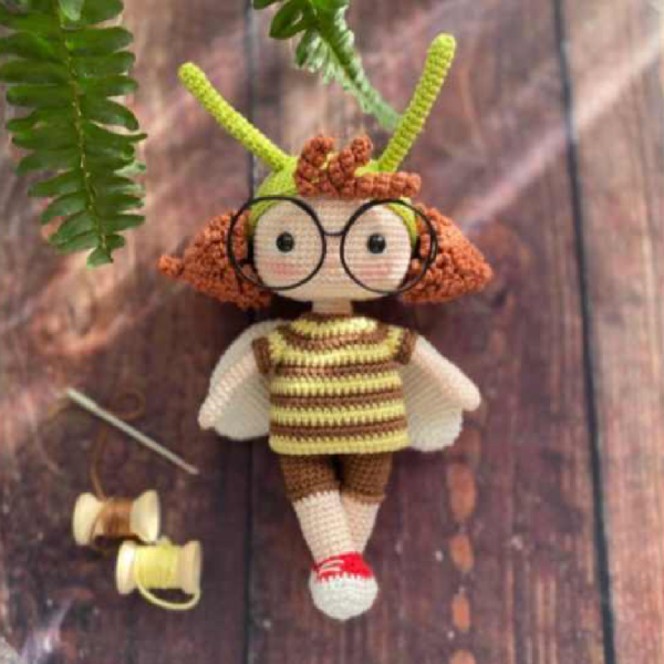 Joyful Buzz Crochet Pattern PDF for Glasses-Wearing Bee Boy | Inspire ...