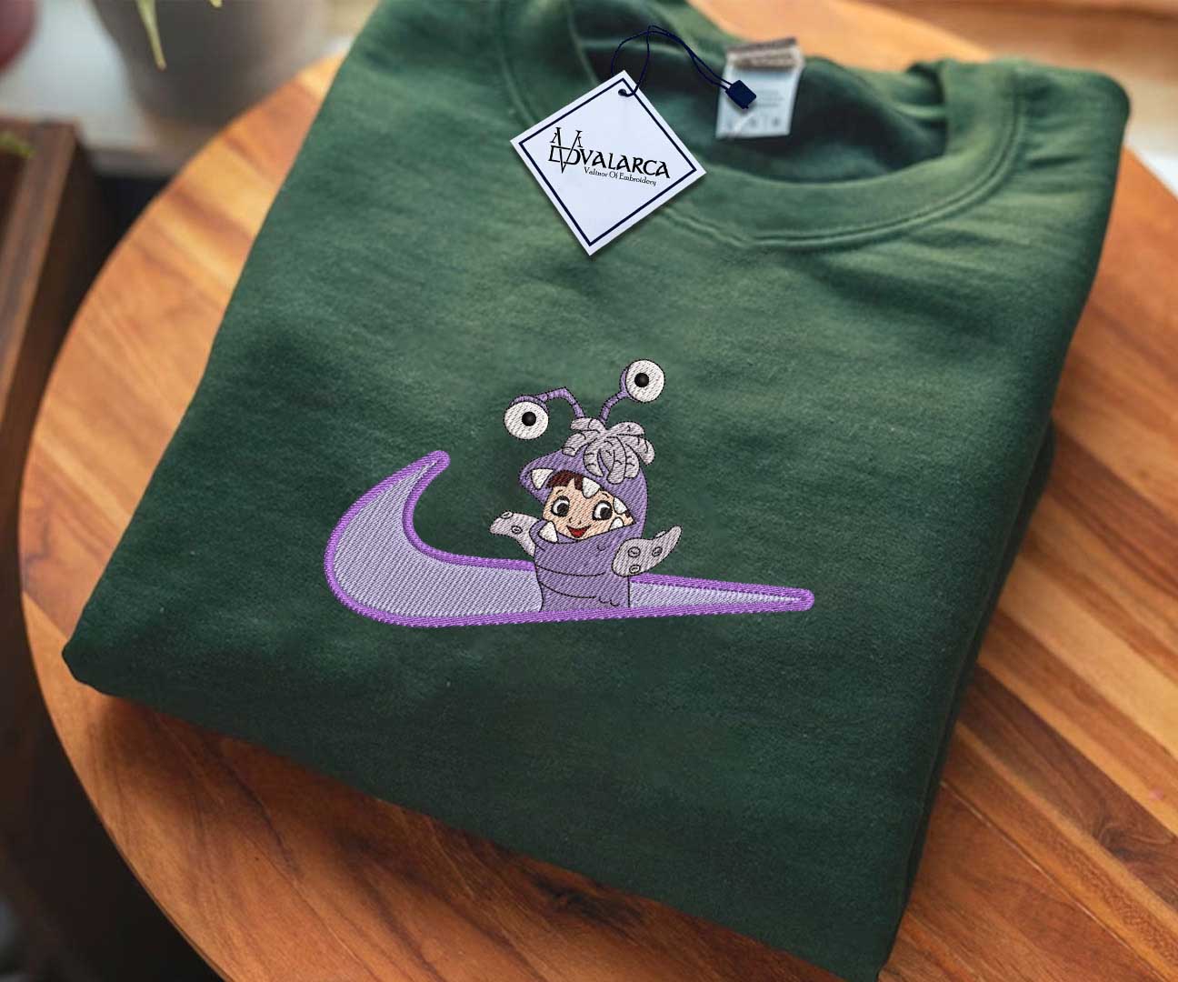 NIKE BOO EMBROIDERED SWEATSHIRT - EMBROIDERED SWEATSHIRT/ HO | Inspire ...