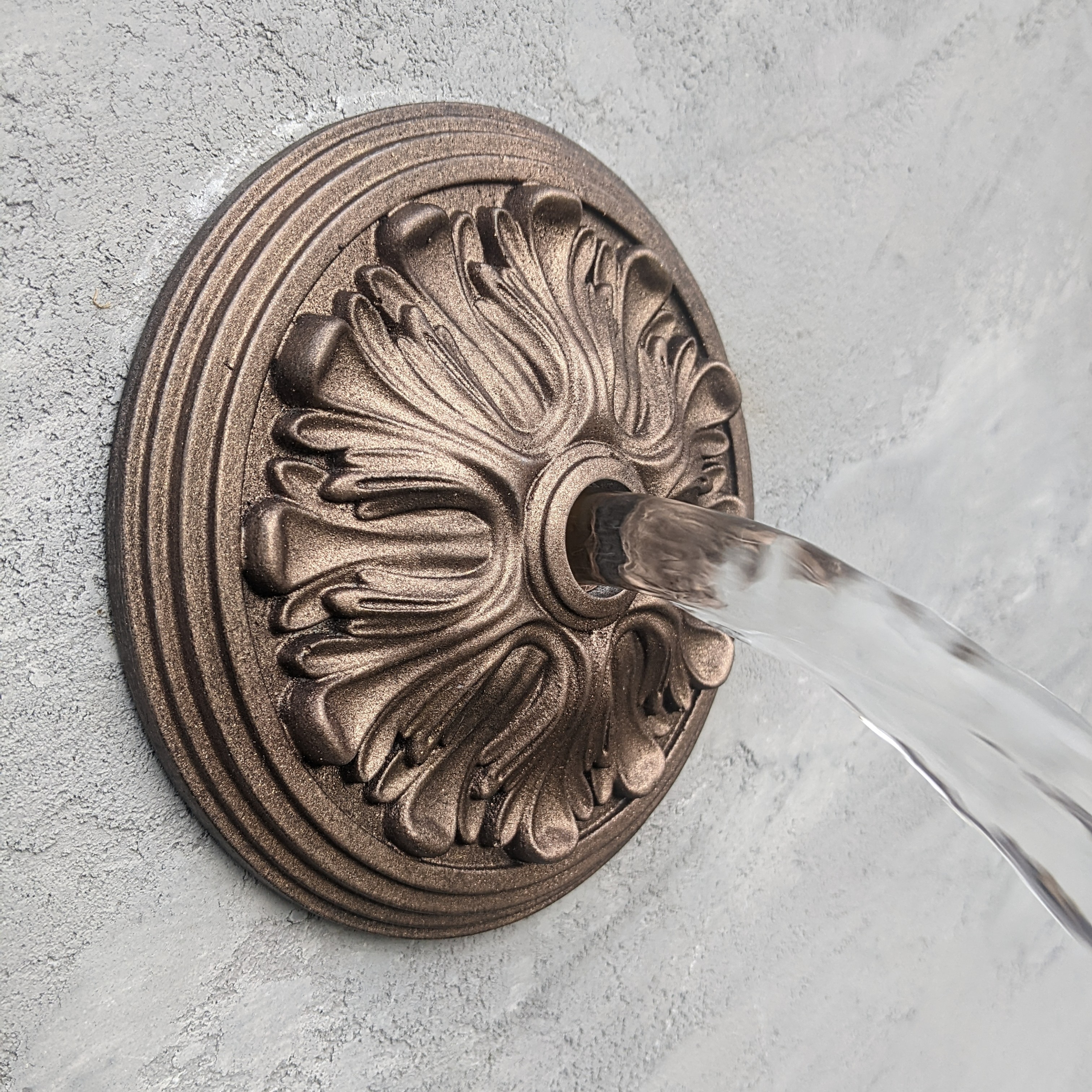 Water spout rosette stone Fountain outdoor pool Fountain wat - Inspire ...