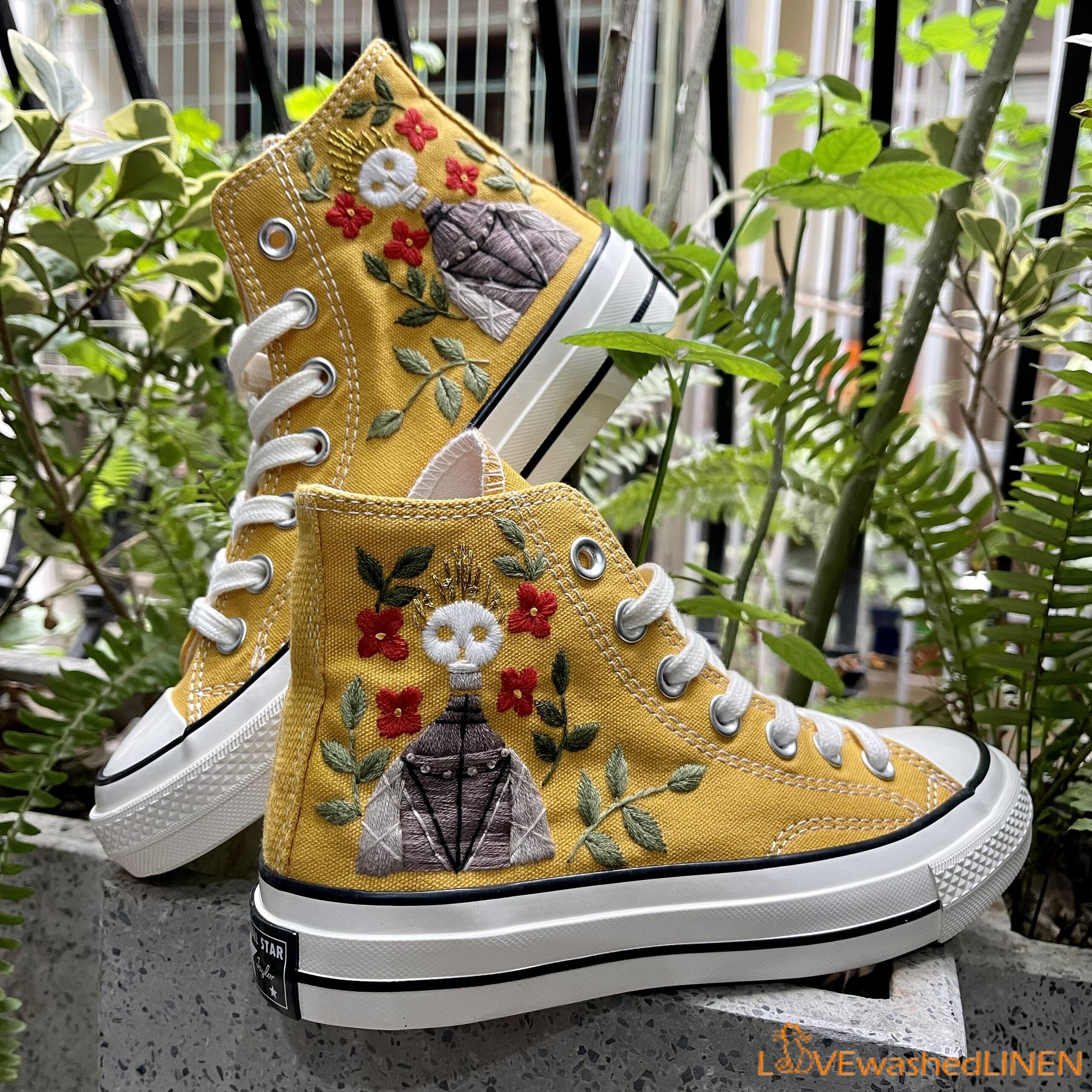 Custom Converse Chuck Taylor Embroidered, Fox Summer Garden | Inspire ...