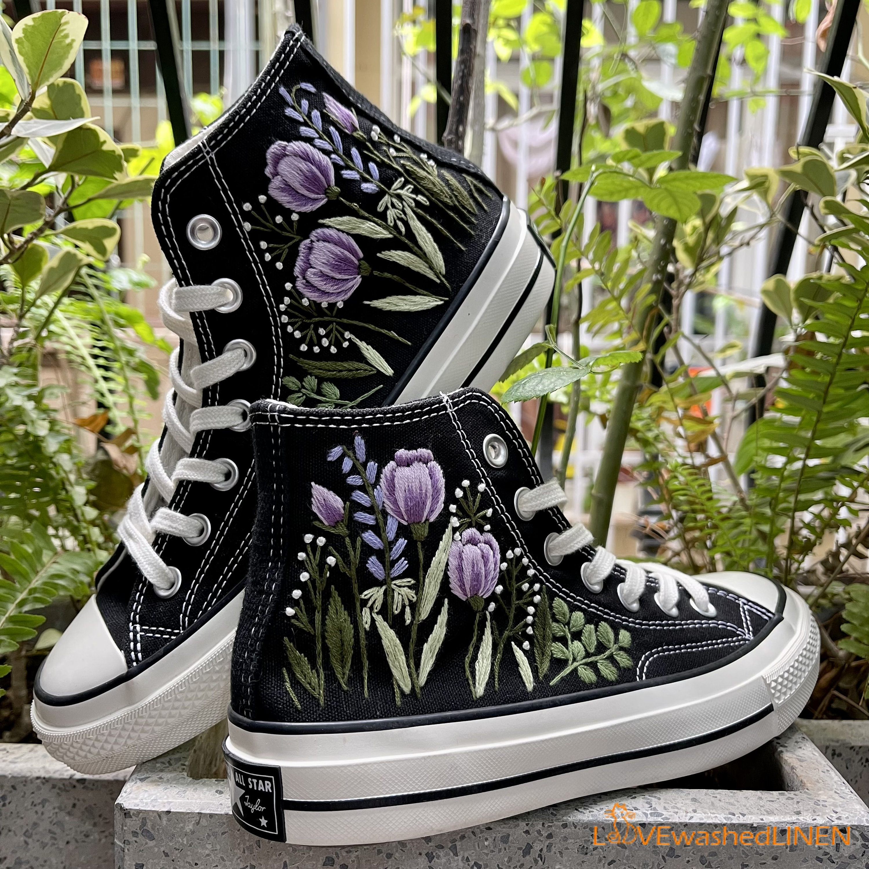 Custom Embroidered Converse High Tops Chuck Taylor 1970s, Or | Inspire ...