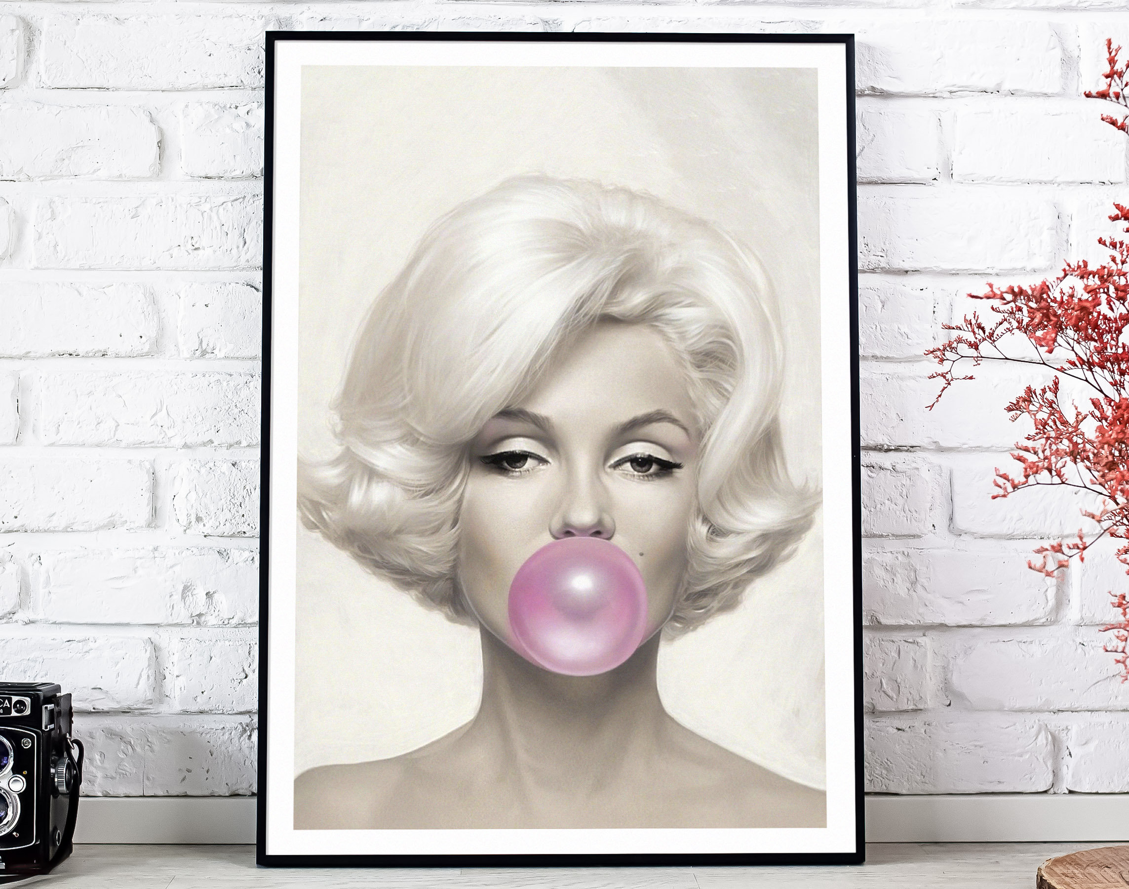 Marilyn Monroe Bubble Gum, Marilyn Monroe Poster - Art Deco, - Inspire ...