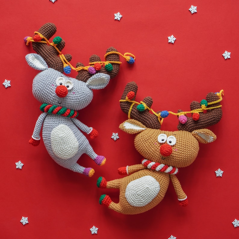 The Christmas Reindeer Crochet Pattern by Aquariwool Crochet | Inspire ...