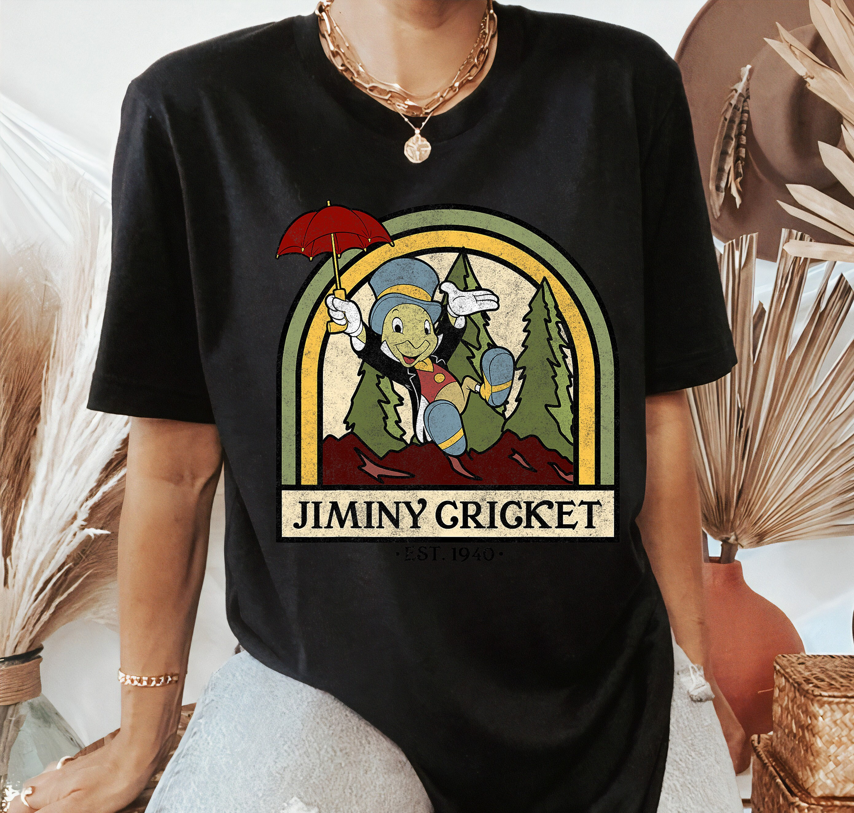 Disney Pinocchio Jiminy Cricket Established 1940 TShirt, Mag | Inspire ...