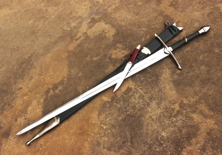 Lord Of The Ring Strider Swords Carried by Strider the Range - Inspire ...