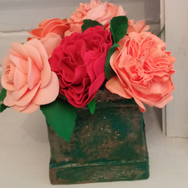 Bouquet or roses, Austin roses in a box | Inspire Uplift