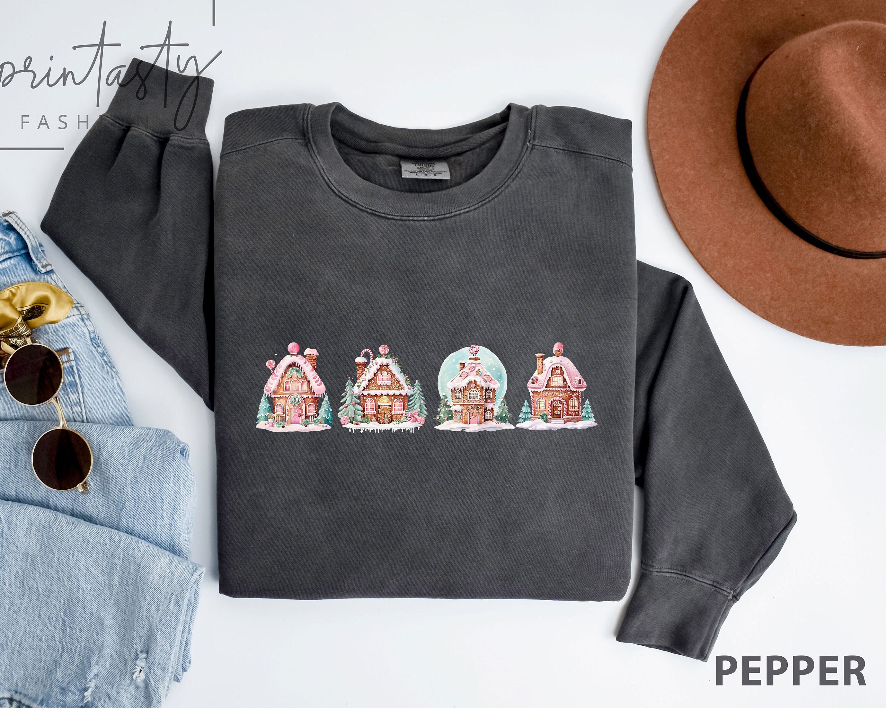 Gingerbread Sweatshirt, Gingerbread house Sweatshirt, Cute C | Inspire ...