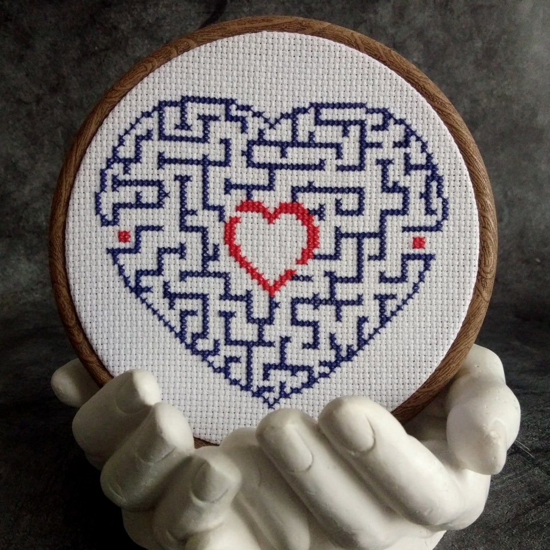 Cross stitch pattern Labyrinth, easy cross stitch pattern, c | Inspire ...